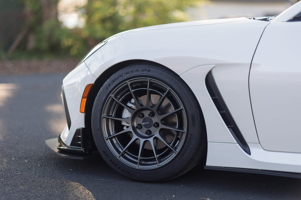 Gallery – Americas Vitour Tire